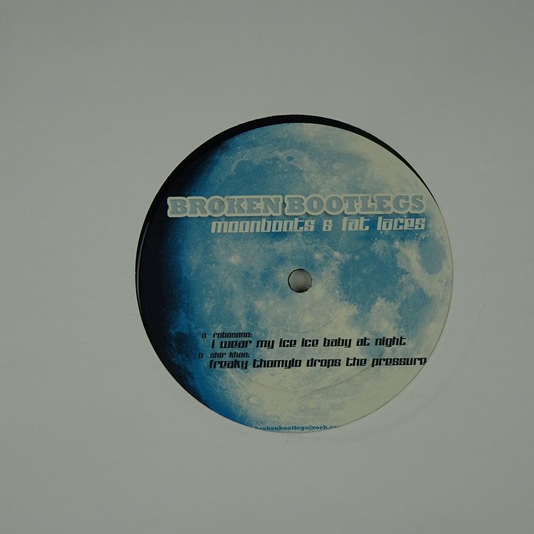 Robosono - I Wear My Ice Ice Baby At Night (Mashup) (Gebraucht) in ...