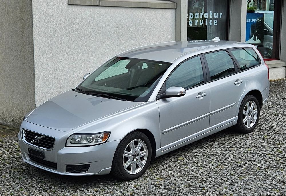 Volvo V50 2,0 Diesel ab MFK | Kaufen auf Ricardo