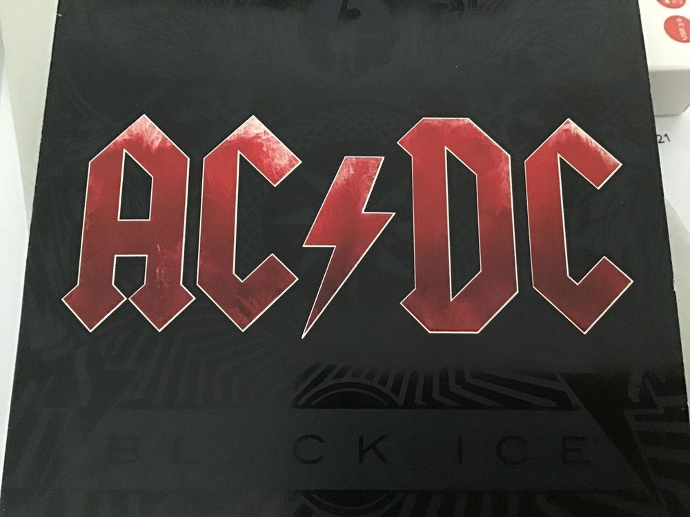 AC / DC DVD BLACK ICE (Gebraucht) in Thierachern für CHF 1 – mit ...