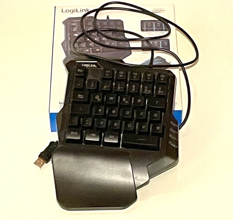 Logilink One Hand Keyboard (Gebraucht) in Wiler b. Seedorf für CHF 1 ...