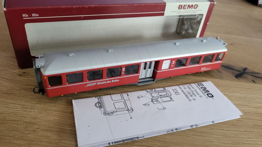Bemo RhB 3245 134 B 2304 Mitteleinstiegwagen H0m OVP (Neu (gemäss Beschreibung)) in Huttwil für ...