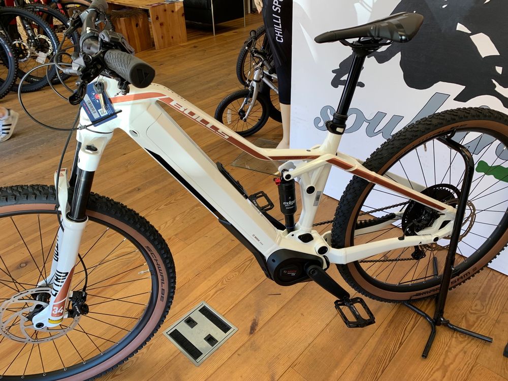 BULLS Sonic EVA TR1 E-Bike Gr. S (Neu und originalverpackt) in Widen für CHF 4100 – nur Abholung ...