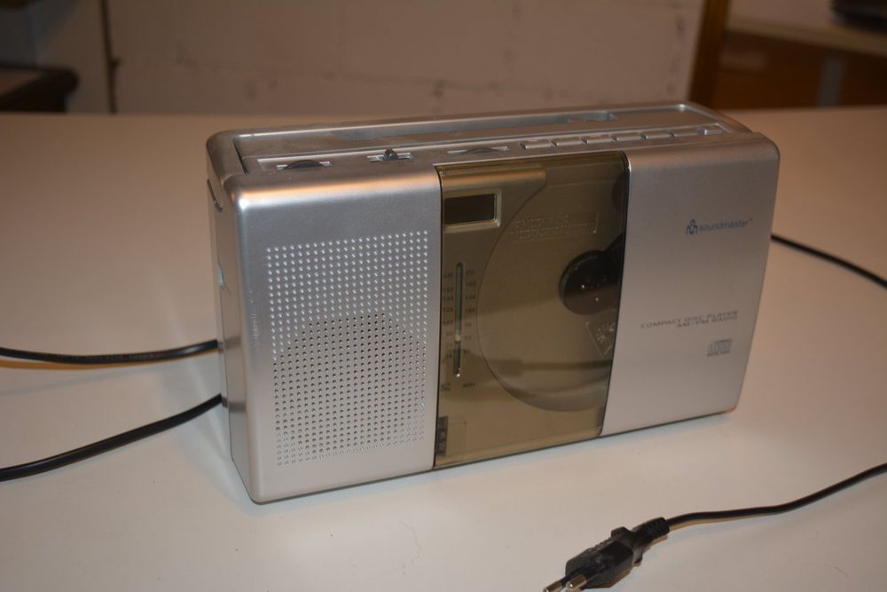 Radio CD-Player SOUNDMASTER (Gebraucht) in für CHF 7 – mit Lieferung ...
