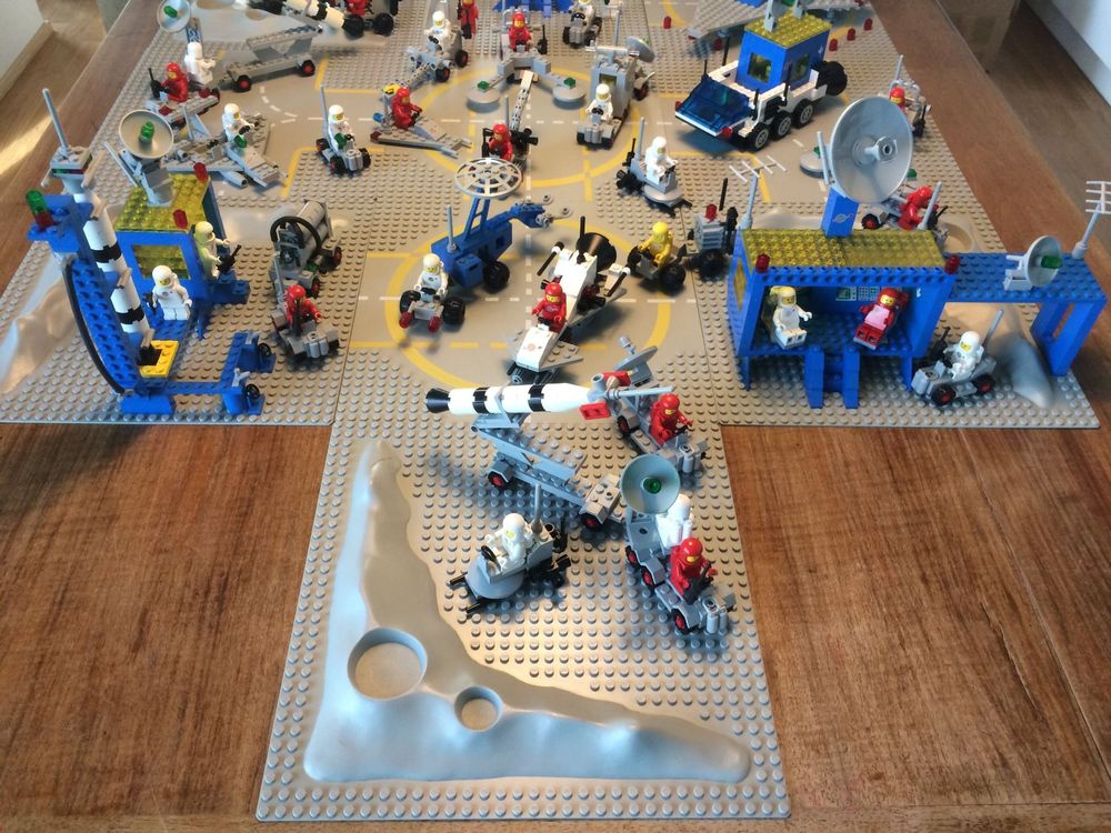 Lego Space Sammlung Vintage 70er & 80er (Gebraucht) in Basel für CHF ...