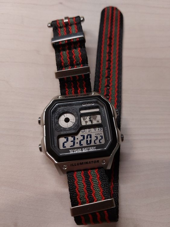 Montre Casio style James bond 007 (Neu und originalverpackt) in Bernex ...