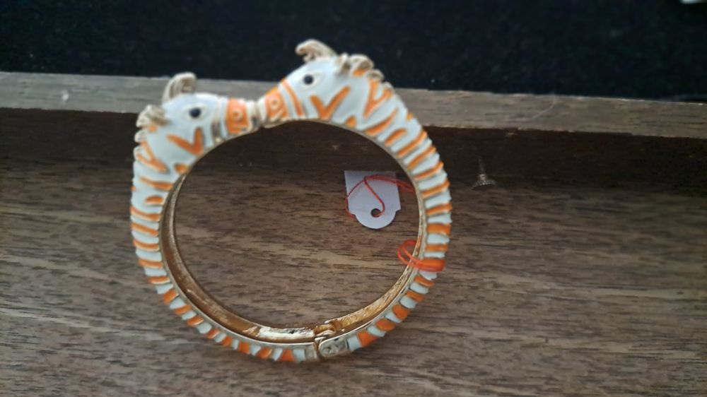 bracelet manchon style animal orange et blanc (Neu (gemäss Beschreibung ...
