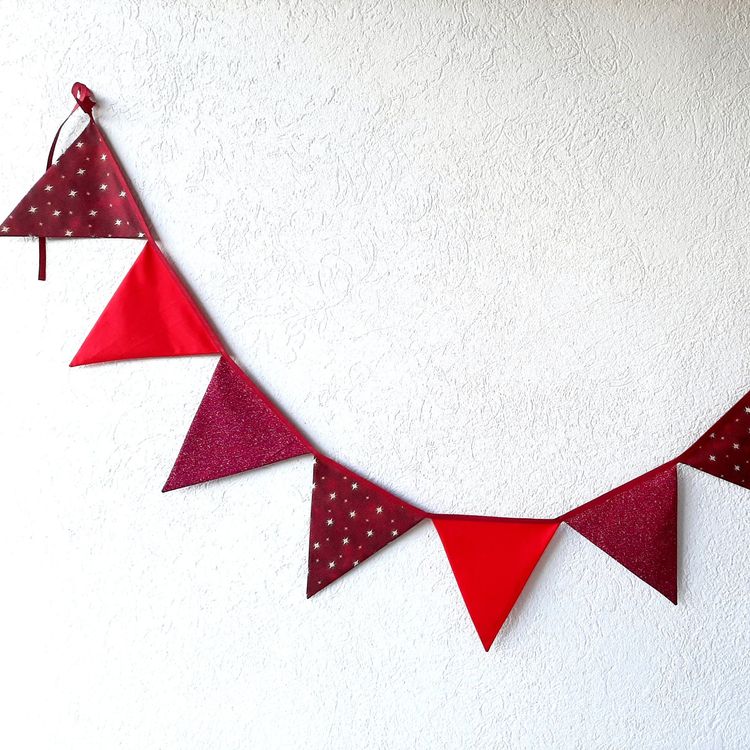 Wimpelkette rot Deko für Kinder oder Erwachsene neu (Neu und ...