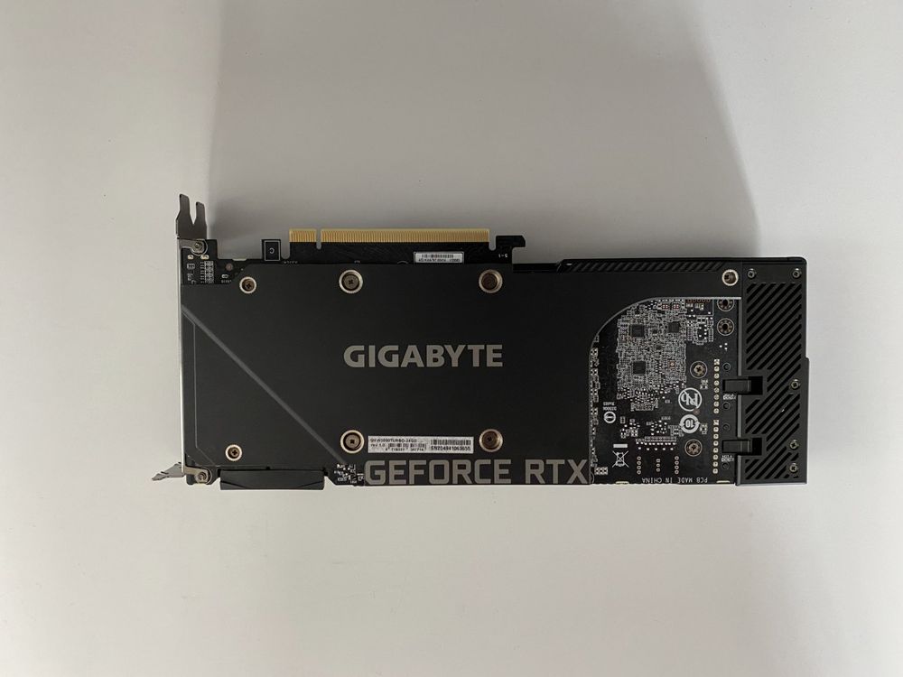 DUAL SLOT - NVIDIA RTX 3090 Gigabyte GeForce TURBO 24G (Gebraucht) in ...