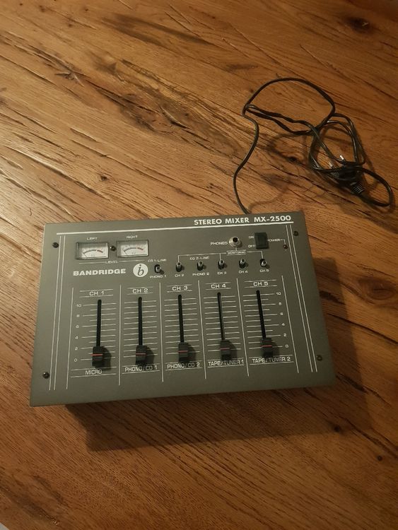 DJ Equipment / Stereo Mixer MX-2500 | Kaufen auf Ricardo