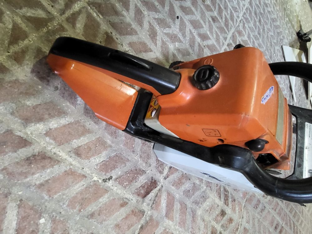 Stihl MS 023C Defekt! (Defekt) in Brüttelen für CHF 104 – nur Abholung ...