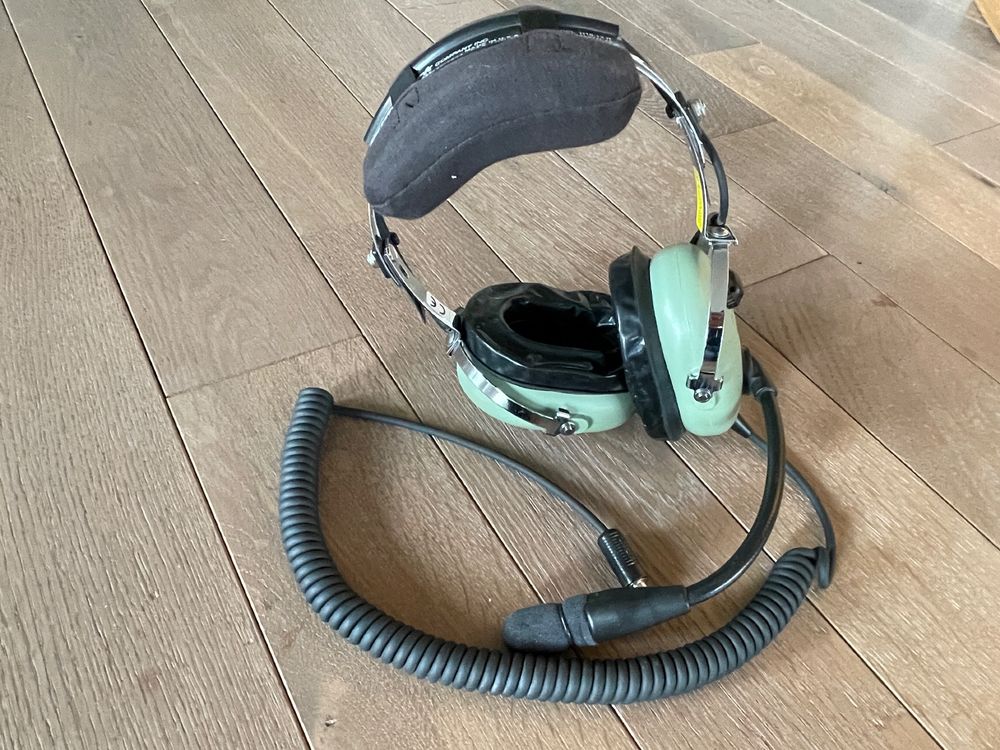 David Clark Headset (Gebraucht) in Bern für CHF 90 – mit Lieferung auf Ricardo kaufen