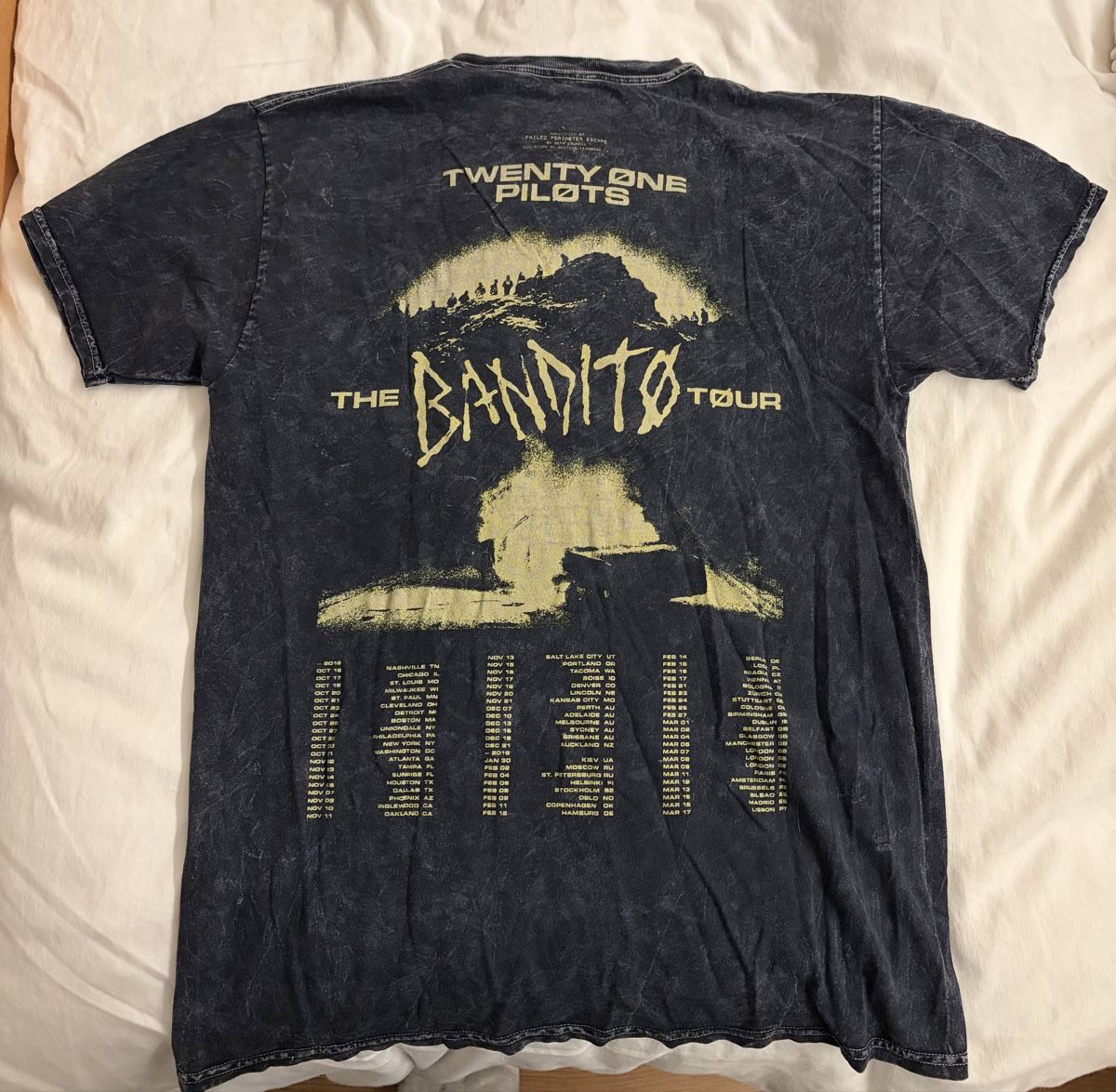 Twenty One Pilots Bandito Tour T-Shirt, Grösse M (Gebraucht) in ...