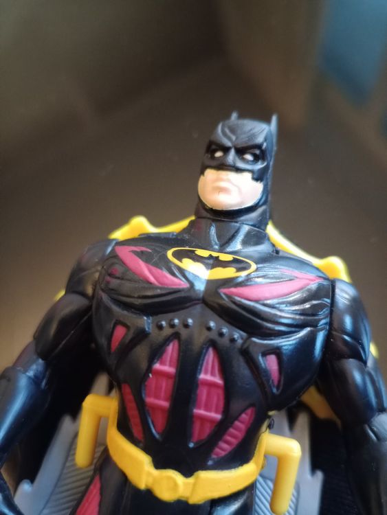 Vintage Kenner 1995 DC Comics "Blast Cape" Batman top! (Gebraucht) in ...