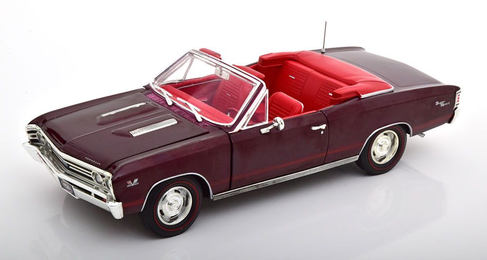 CHEVROLET CHEVELLE SS CABRIO DUNKELROT 1967 1:18 AUTOWORLD: (Neu und ...