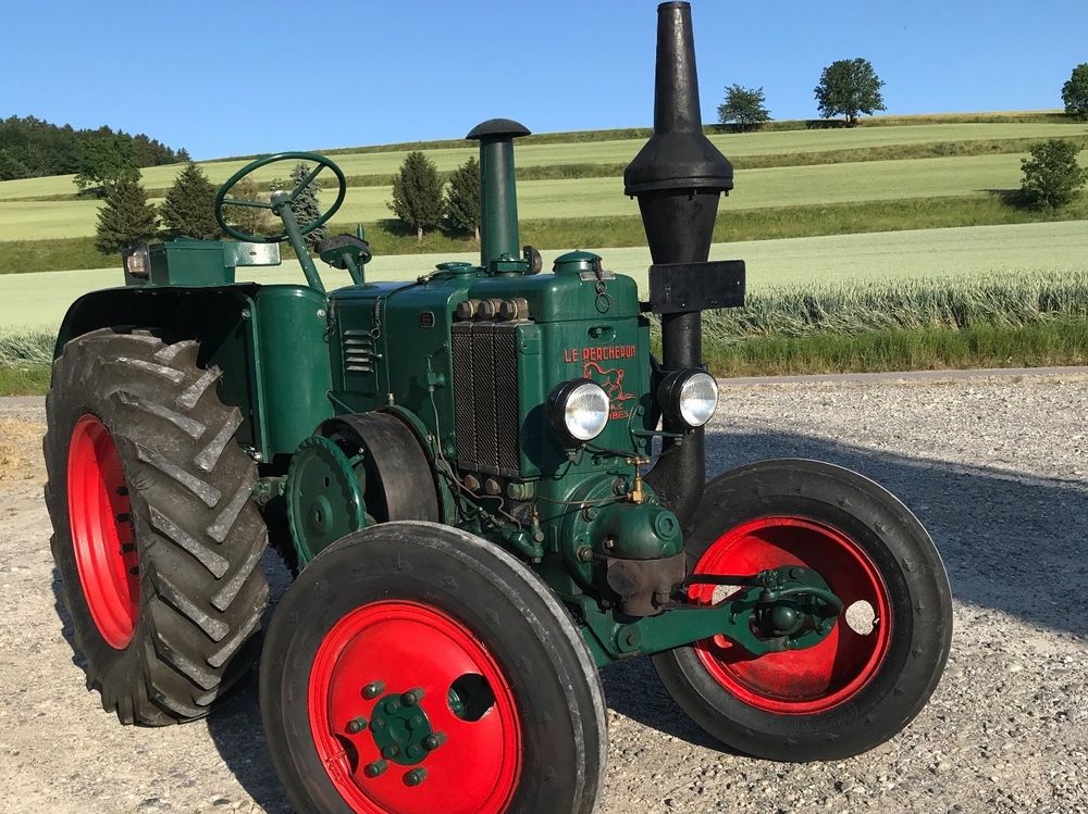 Traktor (Gebraucht) in für CHF 14000 – nur Abholung auf Ricardo kaufen