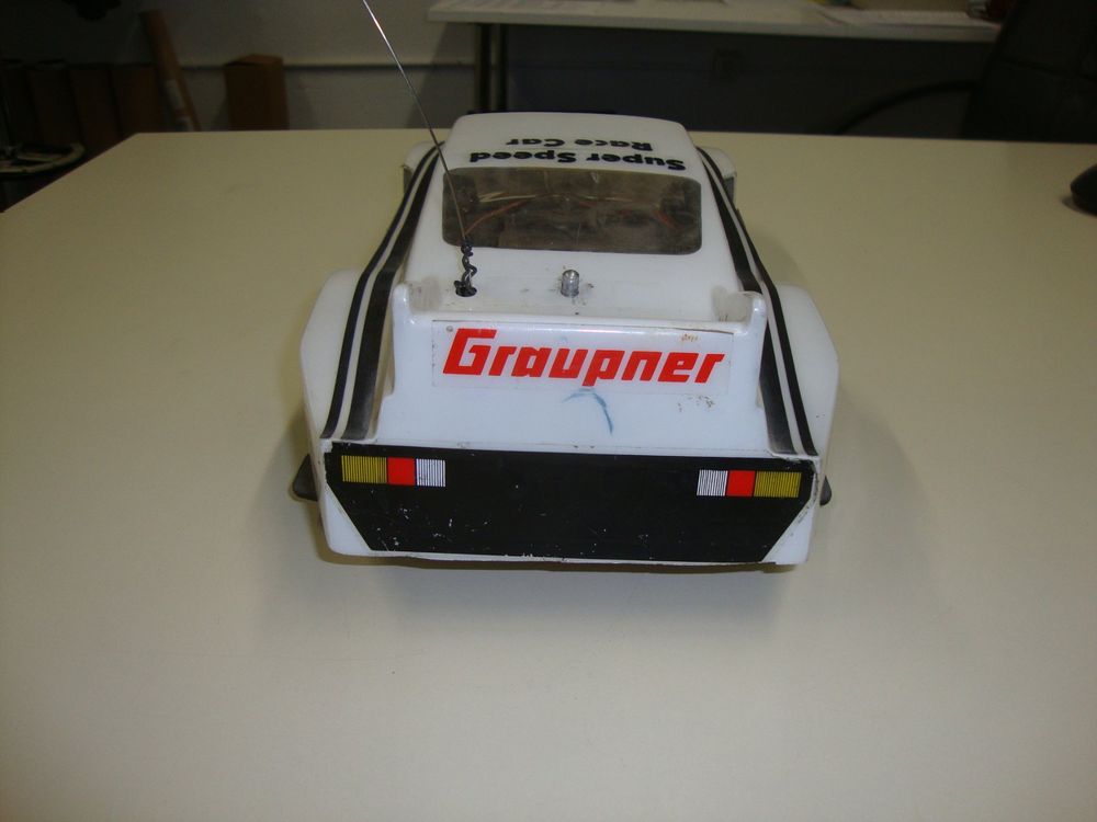 Graupner Super Speed Race Car Porsche Turbo 935 (Defekt) in Degersheim ...