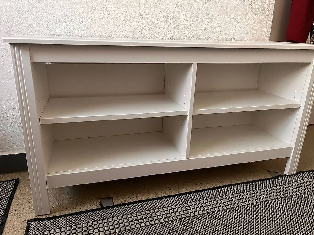 IKEA TV Bench ? CHF 40 | Kaufen auf Ricardo