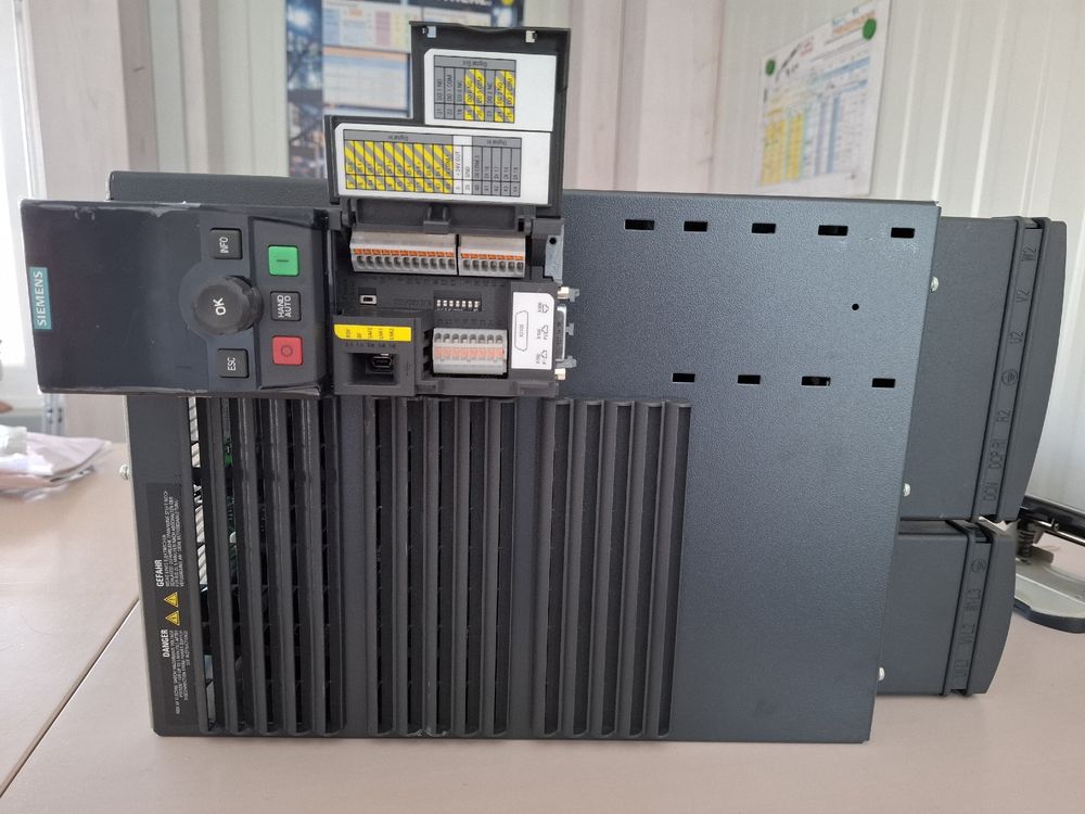 SIEMENS, Sinamics Power Module 240 (Defekt) in Kestenholz für CHF 350 ...