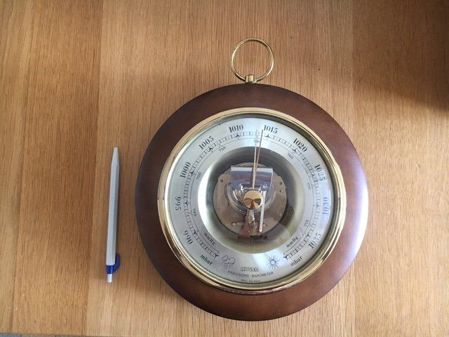 Präcisions Barometer HUGER (Gebraucht) in Zürich für CHF 35 – mit ...