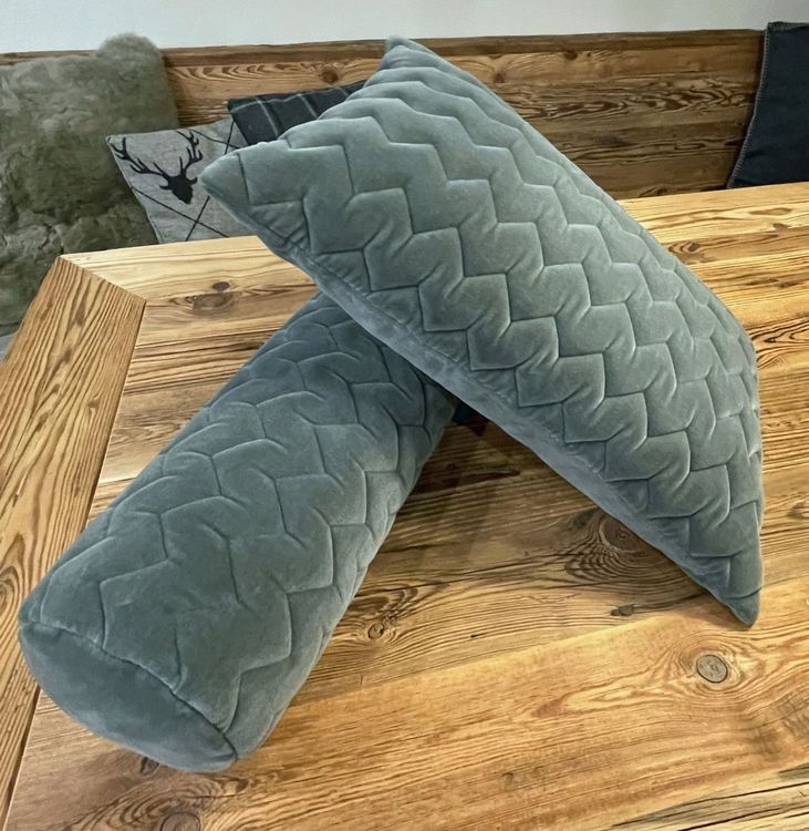 Set Zierkissen + Nackenrolle aus Samt von CATIA LUCA, neu! (Neu (gemäss ...