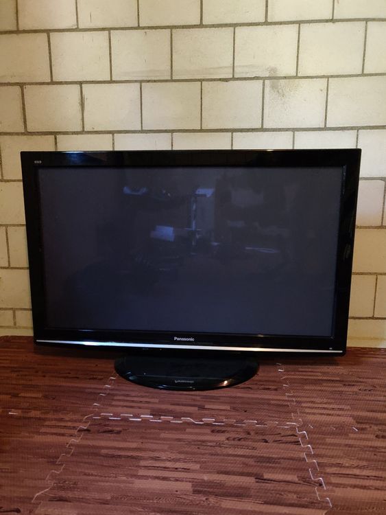 Panasonic 46" (116 cm) Plasma TV (Gebraucht) in Bargen BE für CHF 104 ...