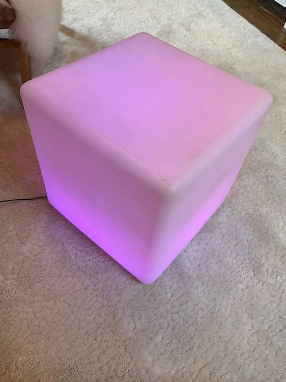 Table basse illuminée (Gebraucht) in Troinex für CHF 20 – nur Abholung ...