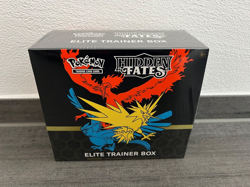 🇬🇧 Pokémon Hidden Fates | ETB OVP | HIF - EN (Neuf avec emballage d ...