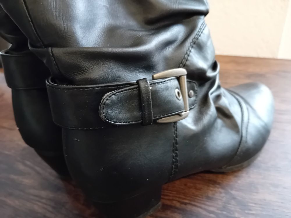 Bottine t39 (D'occasion) à St-Imier pour CHF 2 – avec livraison ...