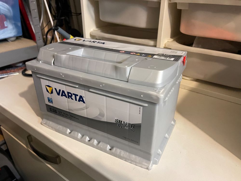 Varta SilverDynamic e38 12v 74Ah 750A (Neu und originalverpackt) in Kaiseraugst für CHF 75 – nur ...