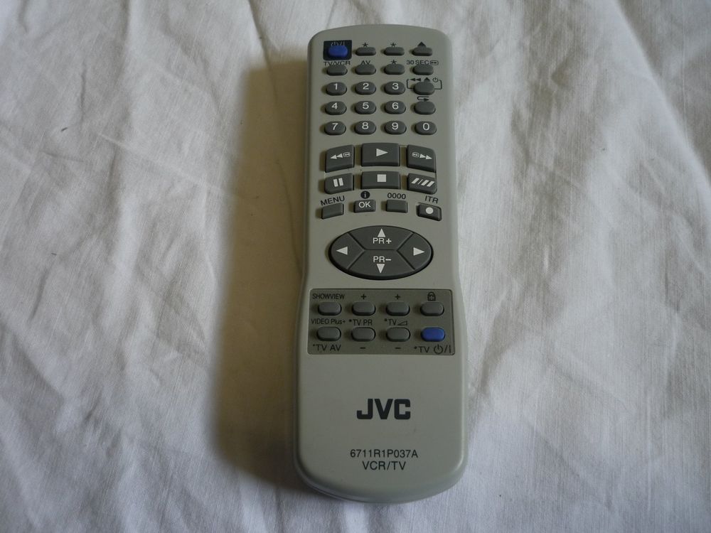 Fernbedienung JVC VCR TV Player Remote control 6711R1P037A (Gebraucht ...