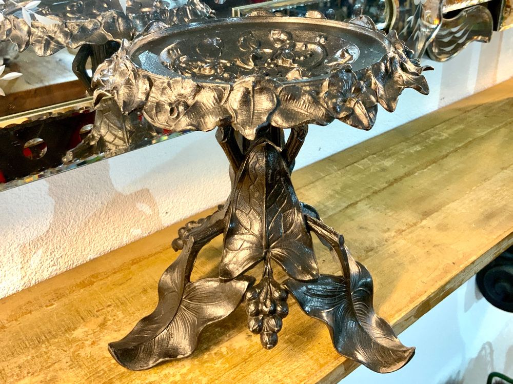 JUGENDSTIL KERZENHALTER ZINKGUSS FRANKREICH UM 1900 (Gebraucht) in Biglen für CHF 26 – mit ...