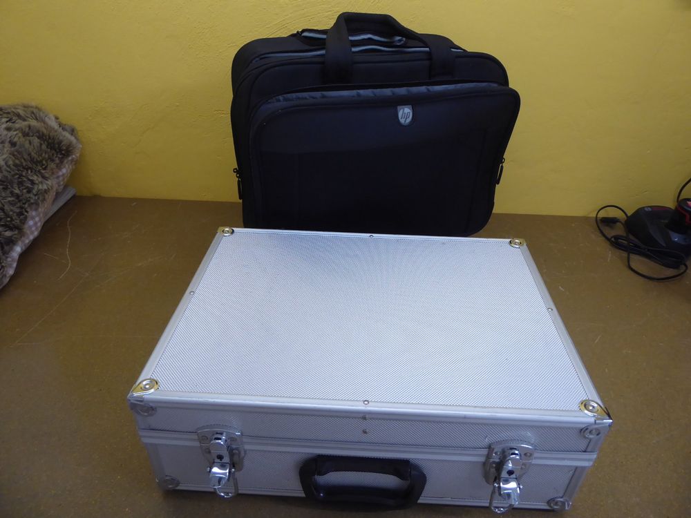 Koffer und Businesstasche, Reisekoffer | Kaufen auf Ricardo