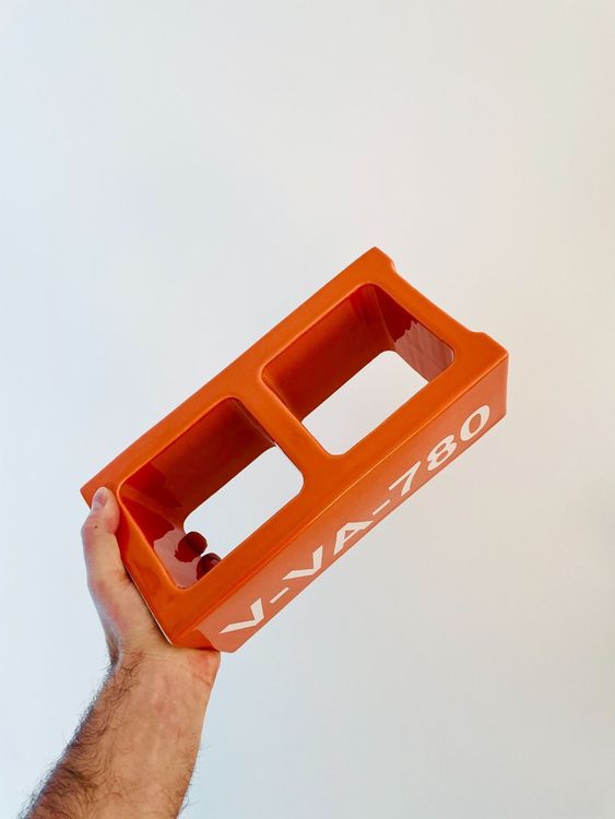 VIRGIL ABLOH VITRA BRICK 780 (Gebraucht) in Wallisellen für CHF 400 ...