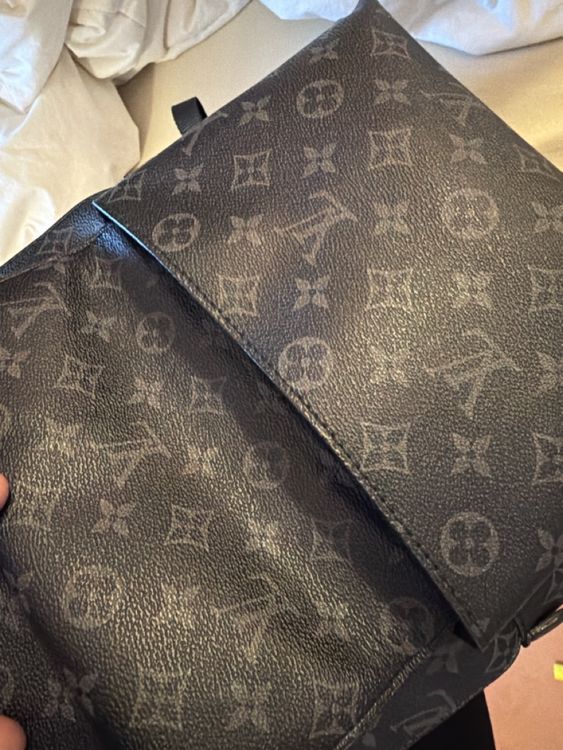 Louis Vuitton Monogram Shadow Leather Backpack - Black! (Neu (gemäss ...