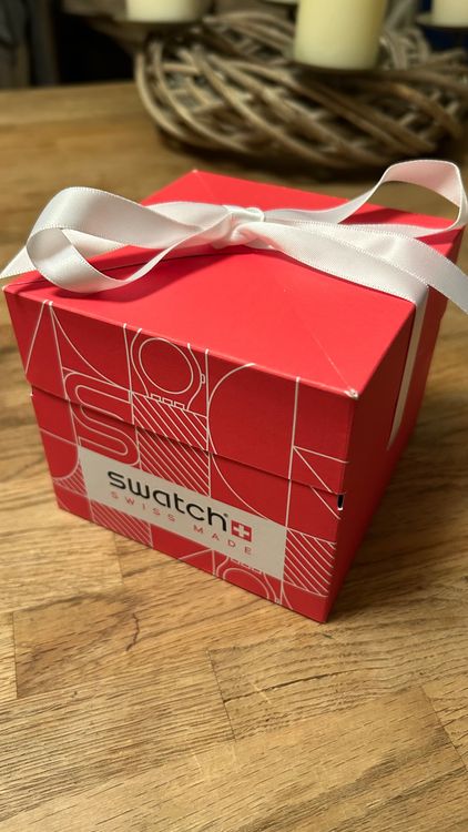 Swatch Gift box for Moonswatch (Gebraucht) in Lugano für CHF 2 – mit ...