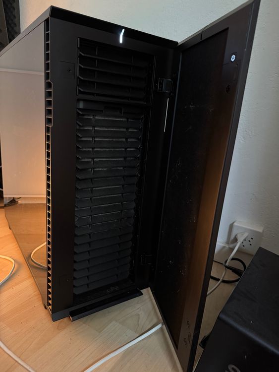 PC mit Threadripper PRO 3975WX, 128GB RAM, RTX 3090 24GB (Gebraucht) in ...