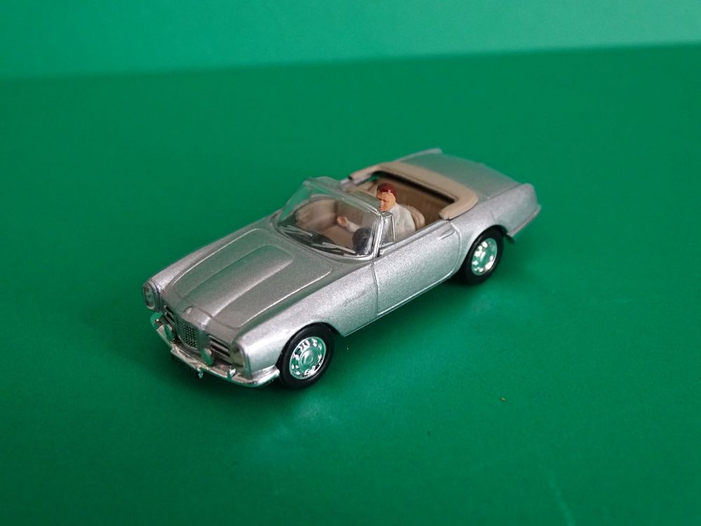 Facel Vega III von Norev 1/87 (Gebraucht) in Bretzwil für CHF 6 – mit ...