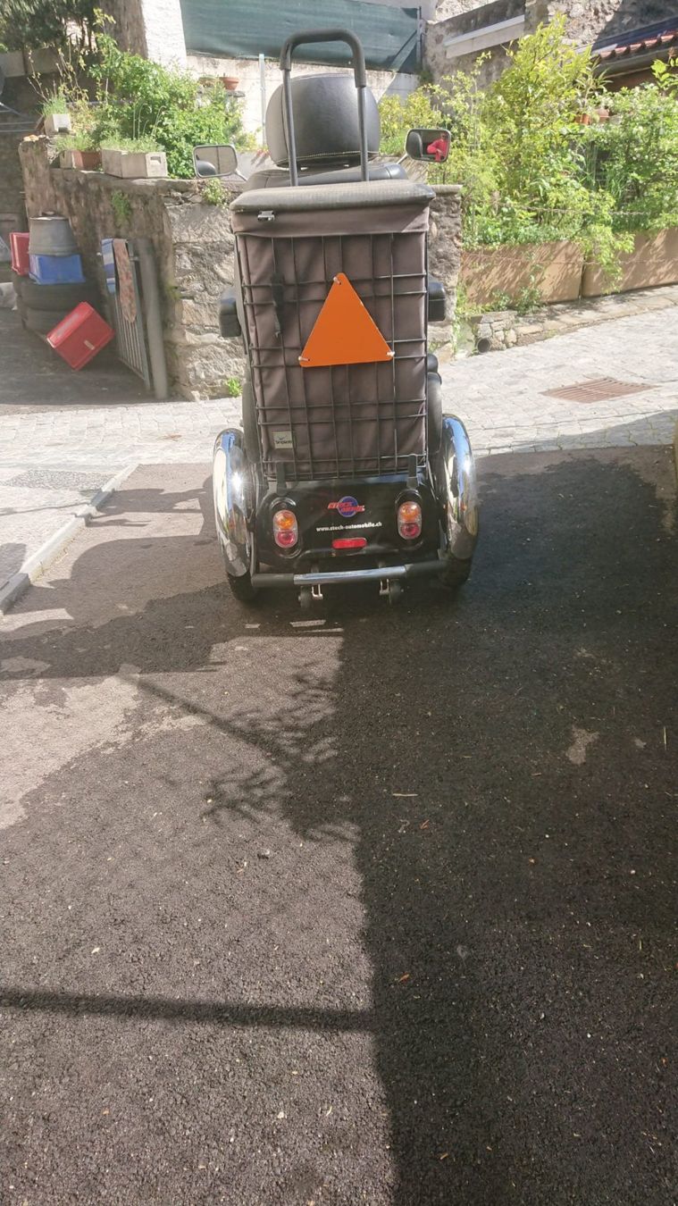 Scooter a tre ruote per anziani e disabili (Gebraucht) in Sonvico für ...