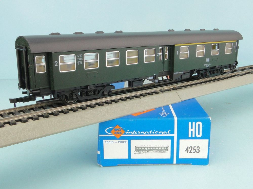 Roco 4254 Umbauwagen 2Kl/Gepäck, Figuren (Gebraucht) in Bülach für CHF ...