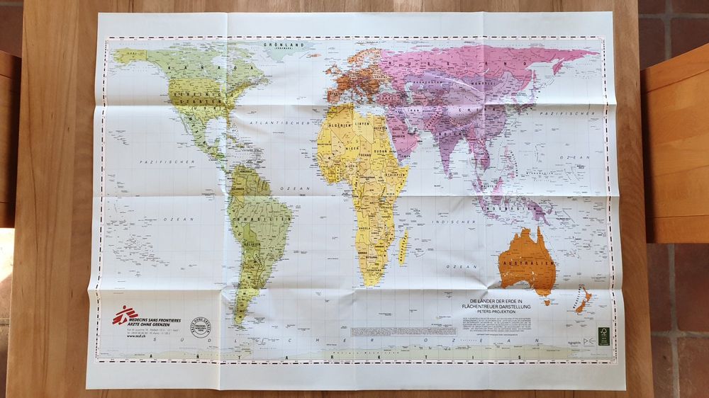 Zwei identische Weltkarten. (Neu (gemäss Beschreibung)) in Goldach für CHF 1 – mit Lieferung auf ...