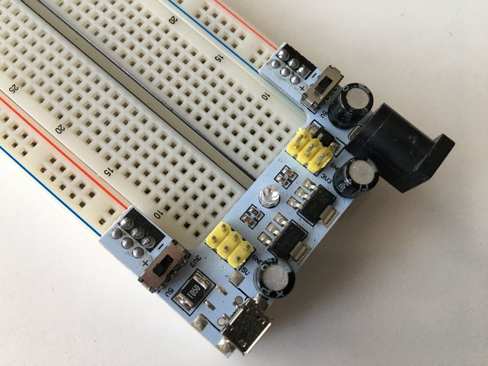 Labor Steckplatine mit USB Anschluss für Arduino / RPi | Kaufen auf Ricardo