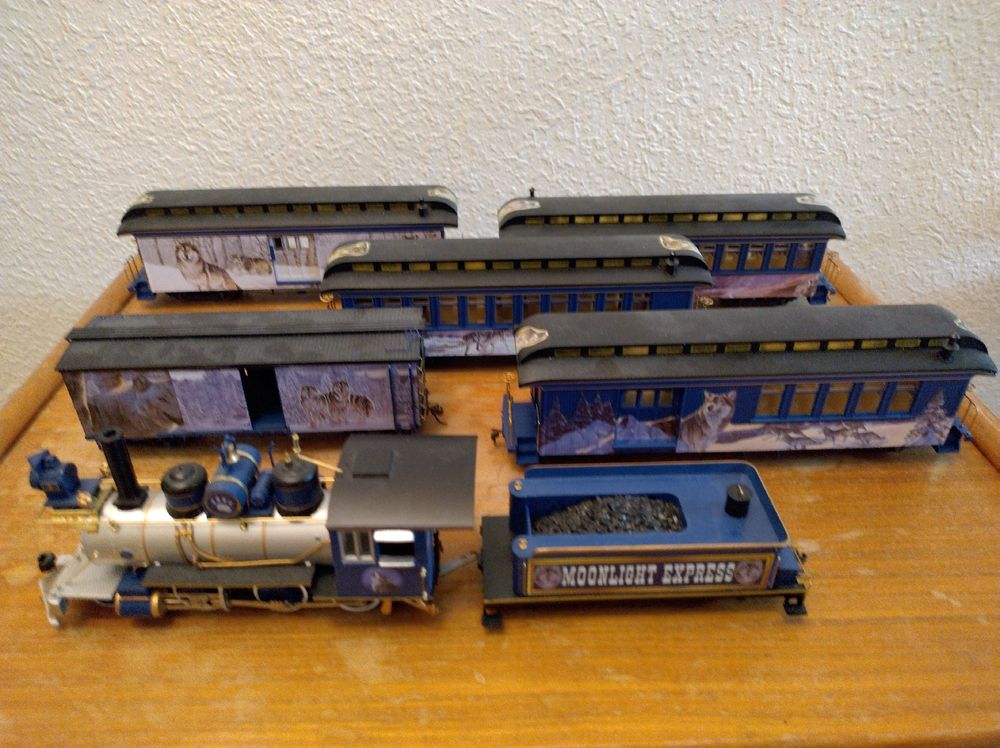 Bachmann Moonlight Express Zug DC Lok Tender 6Wagen (Gebraucht) in ...