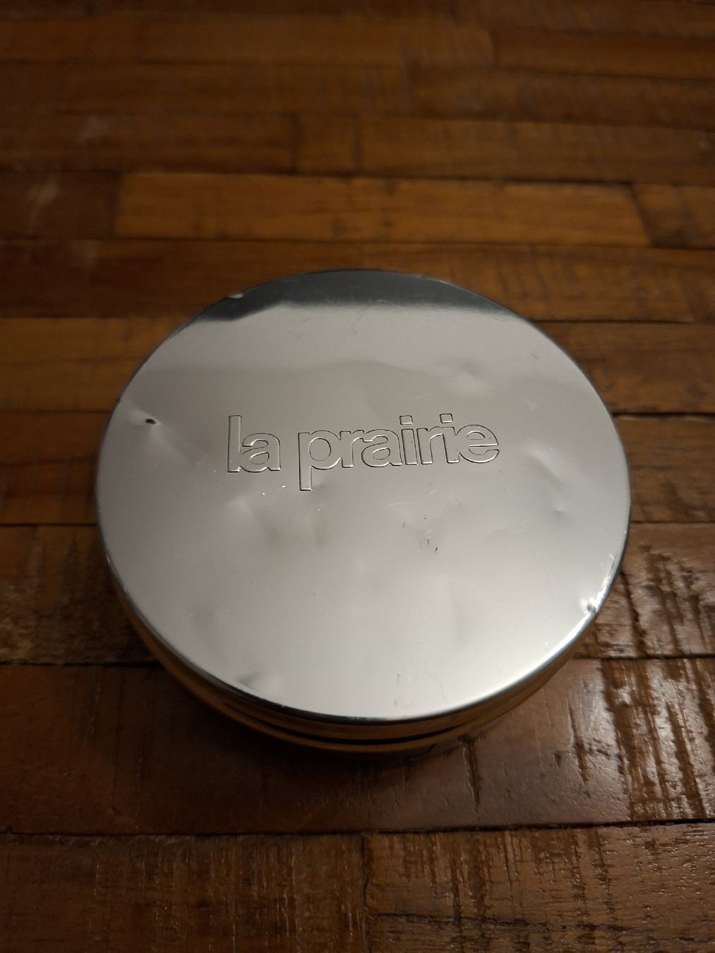 La Prairie Skin Caviar Essence Foundation Tender Ivory NW10. (Gebraucht ...