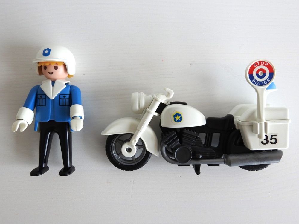 Playmobil 3564 Policeman on Motorcycle, 2000 | Kaufen auf Ricardo