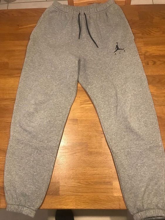 Nike Jordan Trainerhose Grau Gr.L (Gebraucht) in Lengnau AG für CHF 23 ...