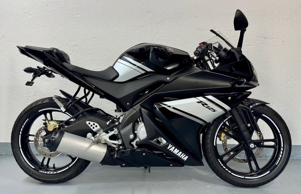 Yamaha YZF R125, frisch ab MFK (Neu (gemäss Beschreibung)) in Urdorf für CHF 4599 – nur Abholung ...