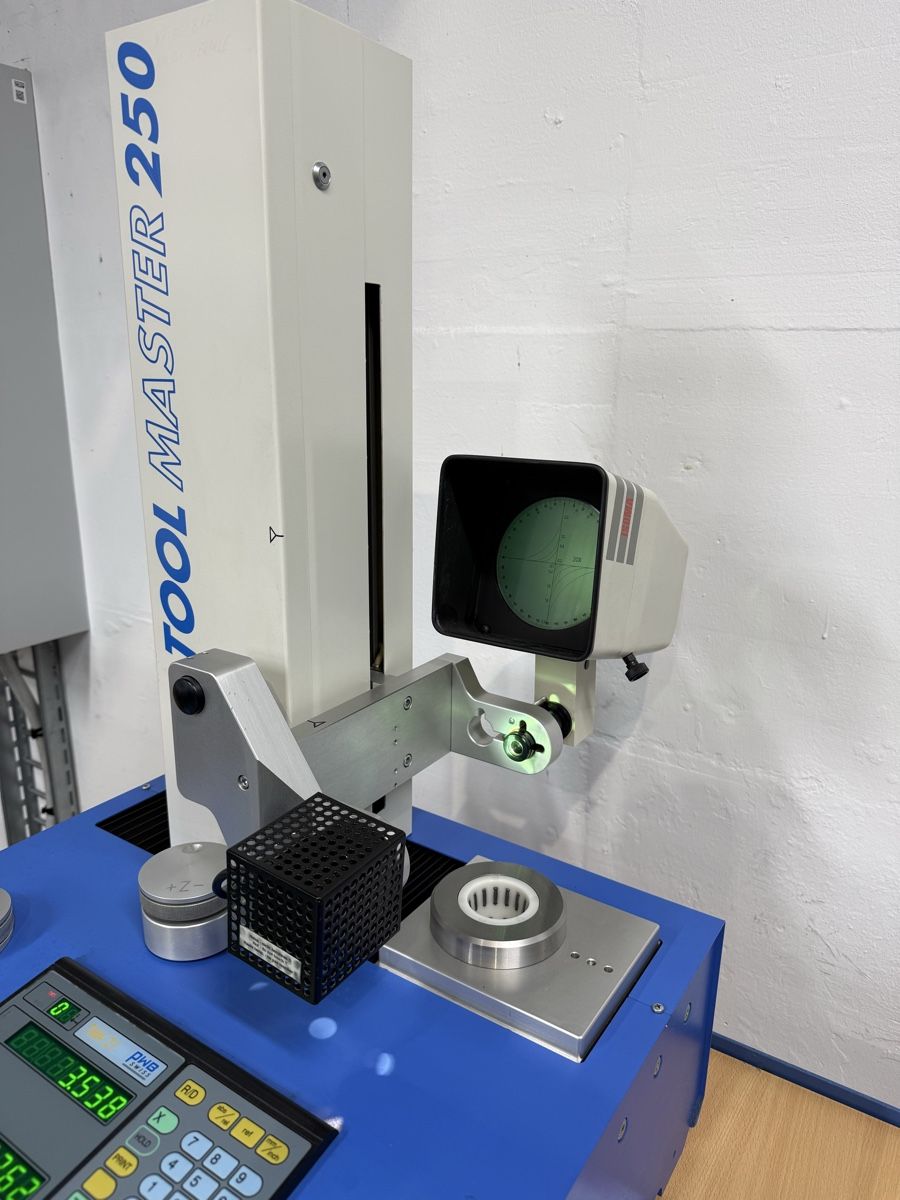 PWB Toolmaster 250 P optisches Voreinstellgerät CNC Maschine (Gebraucht ...
