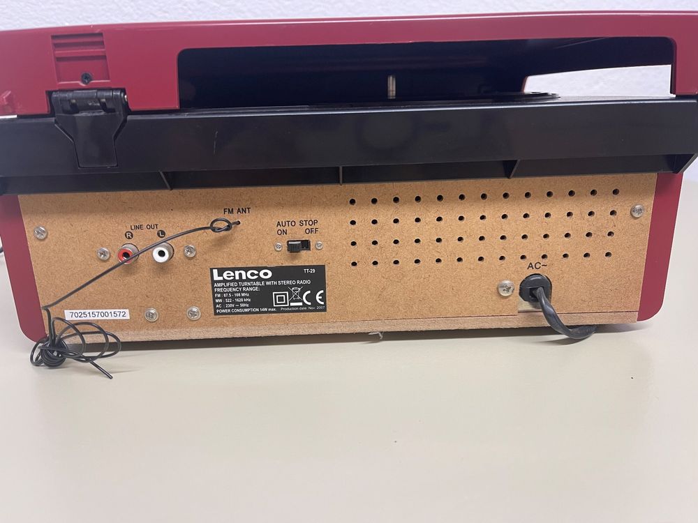 Lenko Plattenspieler +Stereo Radio | Kaufen auf Ricardo