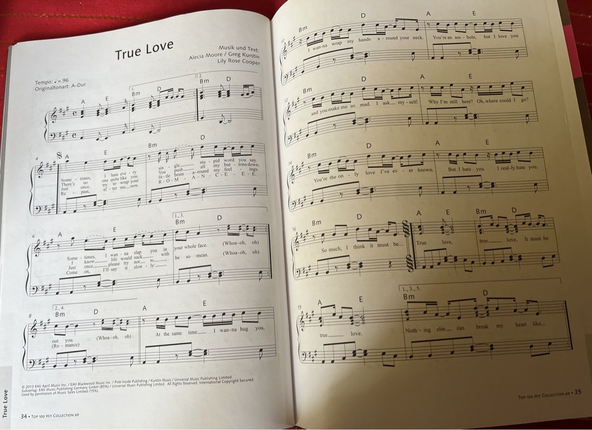 Top 100 Hits - Songbook mit CD/Shakira/Rihanna (Gebraucht) in ...