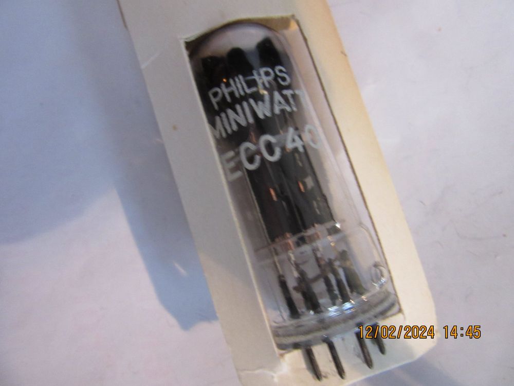 Elektronen-Röhre ECC40 (Neu und originalverpackt) in Rüdlingen für CHF ...